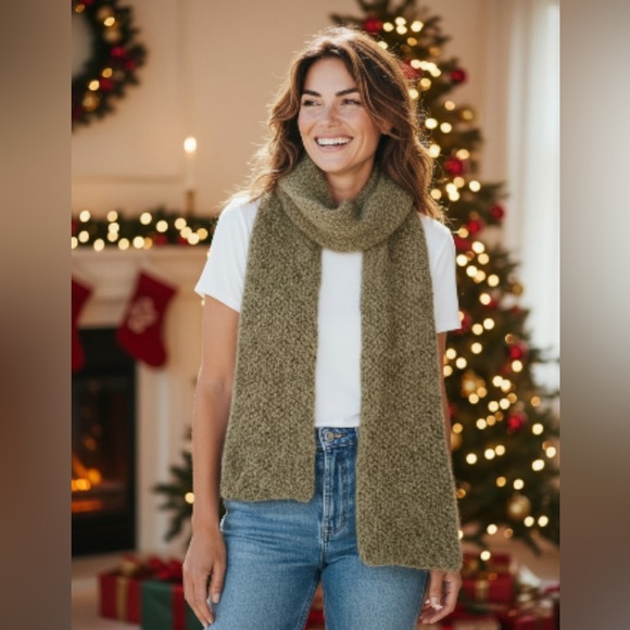 Accessories | Express Fuzzy Knit Scarf Neutral Beigeolive Tone | Poshmark